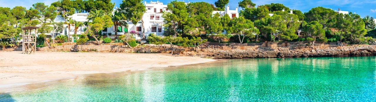 Cala Gran: Günstig bei alltours Mallorca-Urlaub buchen